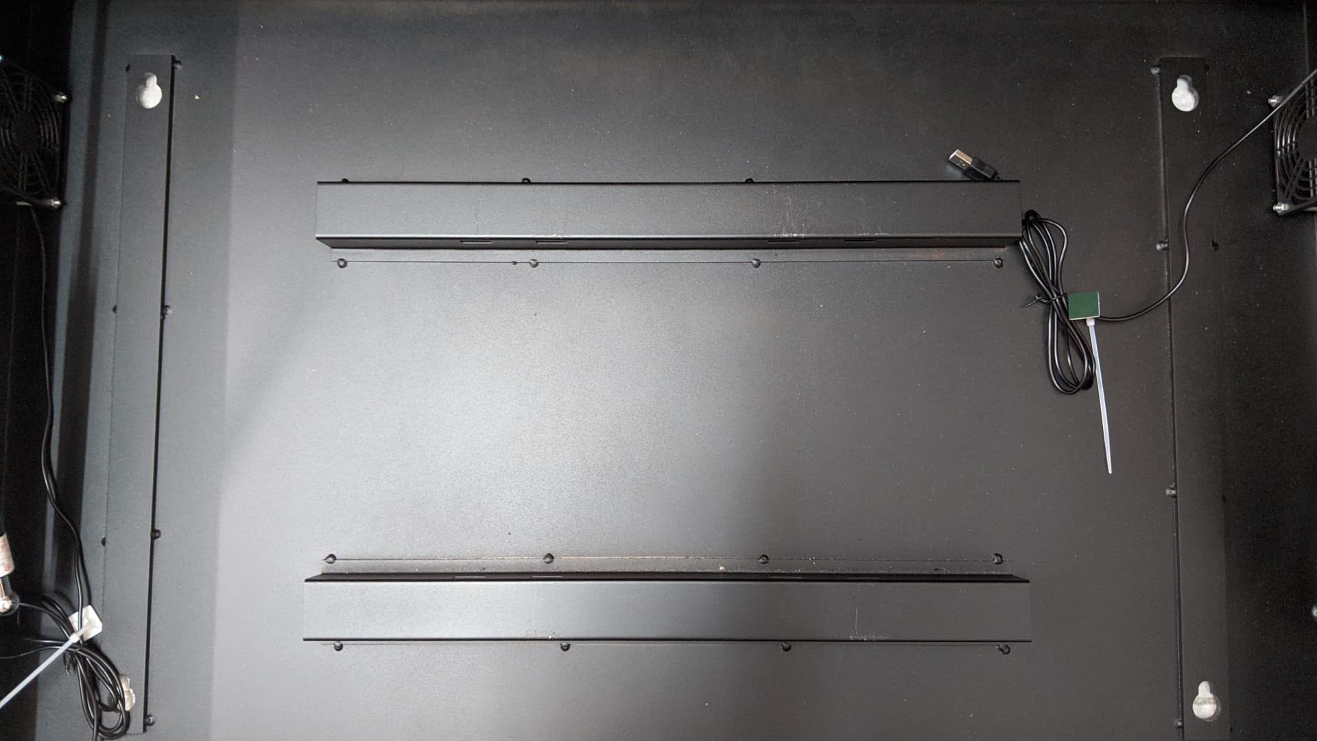 CUSTOM WALL MOUNTED SCREEN ENCLOSURE - Digital Solutions Provider ...