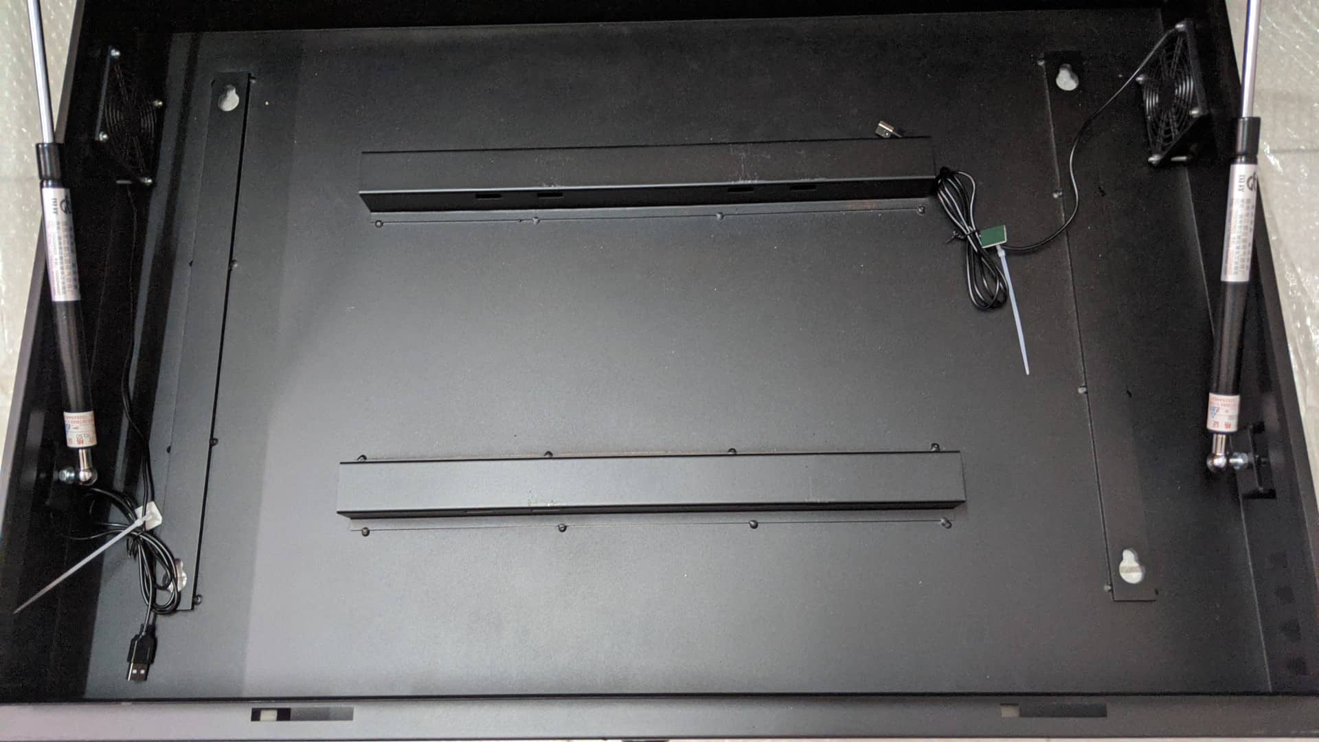 CUSTOM WALL MOUNTED SCREEN ENCLOSURE - Digital Solutions Provider ...